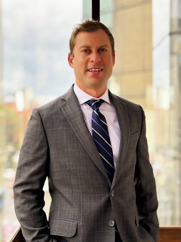Scott Dalinger - DHM Consultoría Legal